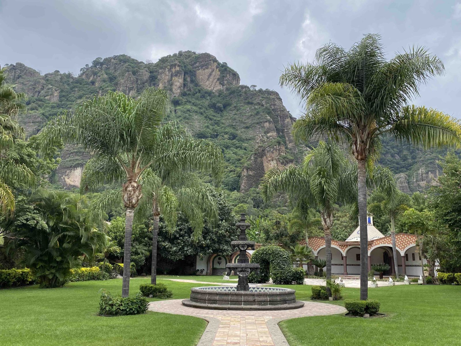 2024 Evolutionary Leaders Retreat | Evolutionary Leaders: In Service to ...